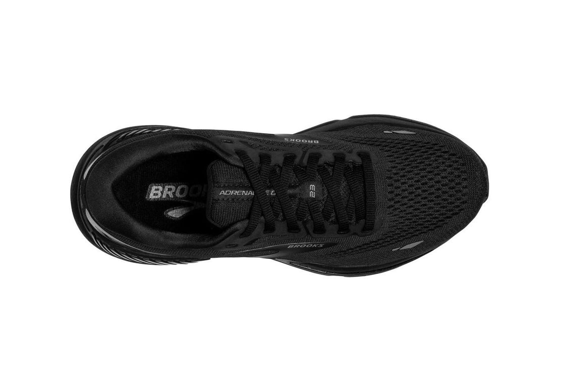 Sneakers Plus Mens-Womens-Kids Shoe Store, Stettler, Alberta, Canada